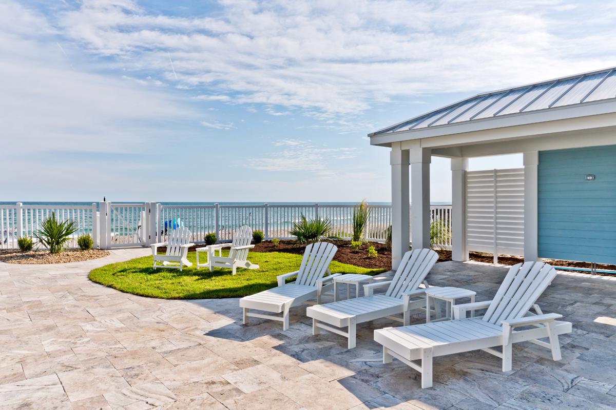 A RARE FIND ON BOGUE BANKS | North Carolina Luxury Homes | Mansions For ...