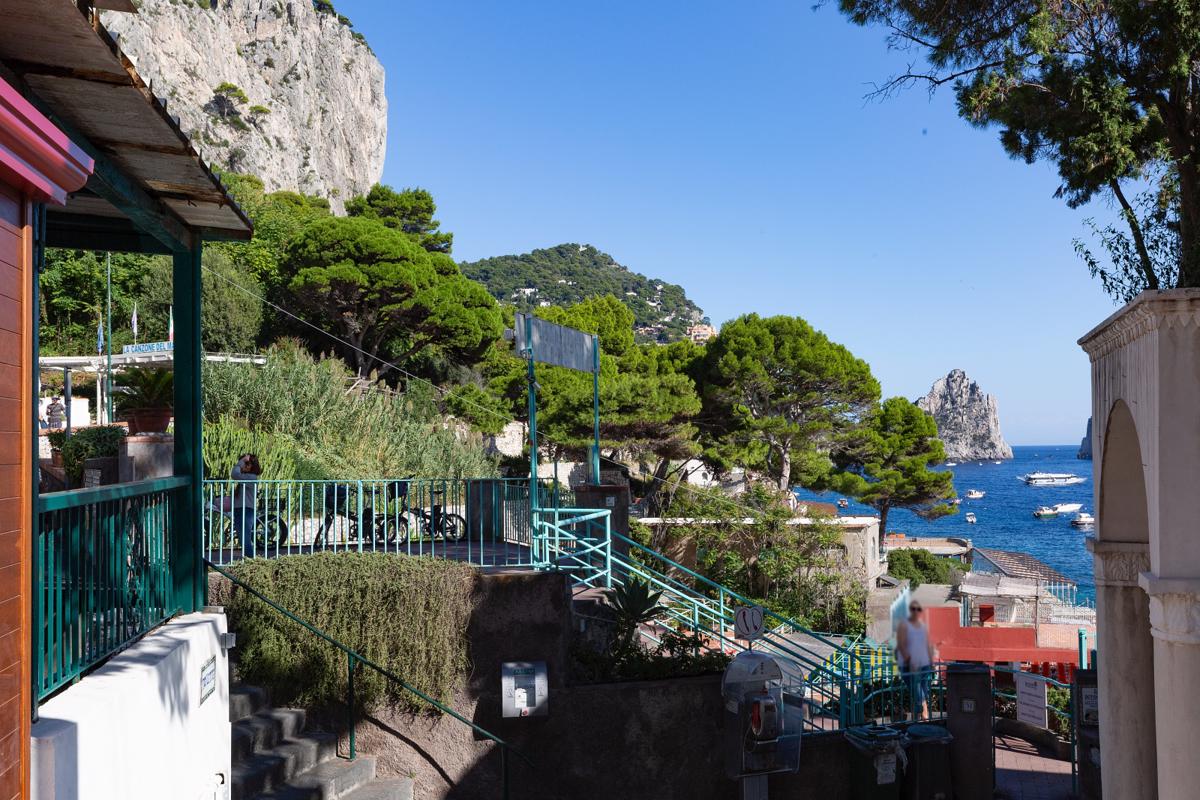 BEAUTIFUL VILLA IN CAPRI OVERLOOKING THE SEA | Italy Luxury Homes ...