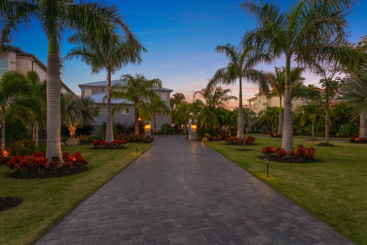 DOUBLE LOT LUXURY WATERFRONT ESTATE | Florida Luxury Homes | Mansions ...