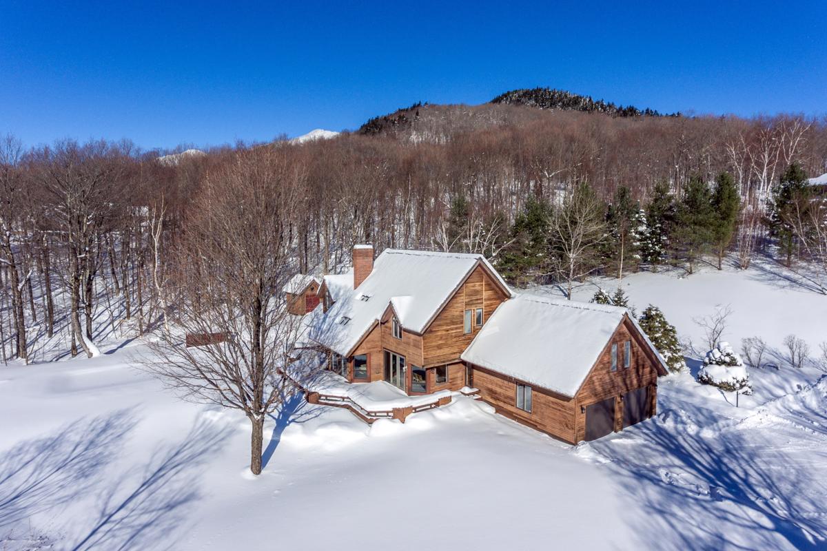 BEAUTIFULLY REMODELED ROBINSON SPRINGS HOME | Vermont Luxury Homes ...