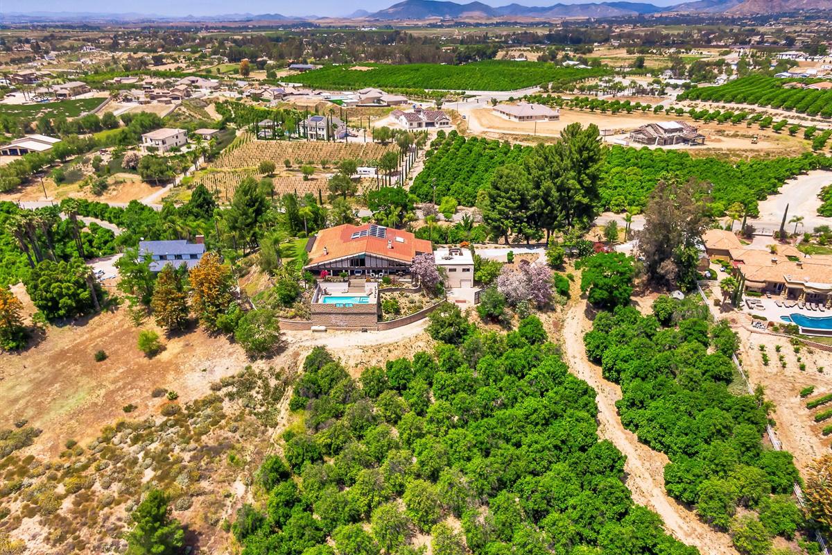 BEAUTIFUL TEMECULA WINE COUNTRY LIVING | California Luxury Homes ...